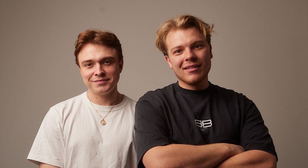 Interview: Elliot Schooling & Liam Palmer talk 'Travelling Woman' - InflytePlus